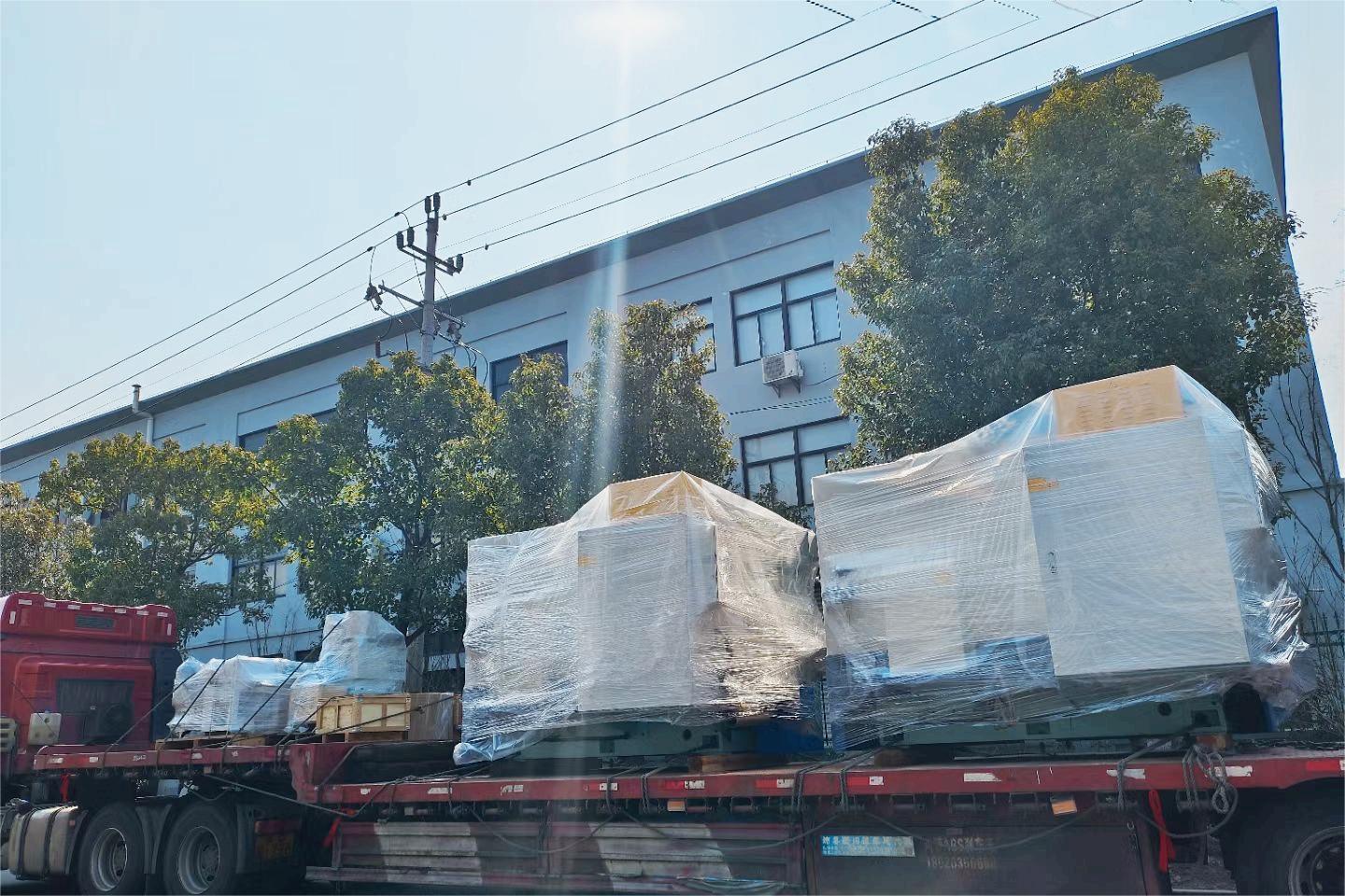 End Face Spline Rotary Rolling Riveting Machine/Car Wheel Hub Bearing ...